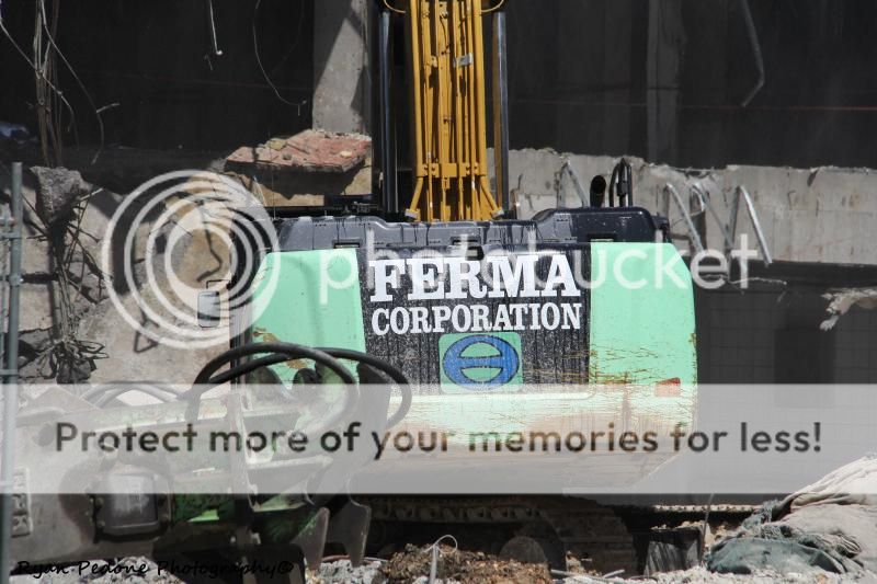 Downtown Plaza Demo - Ferma Corp. Pic Heavy - General Topics - DHS Forum