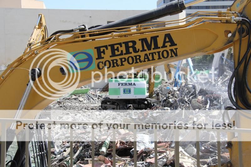 Downtown Plaza Demo - Ferma Corp. Pic Heavy - General Topics - DHS Forum